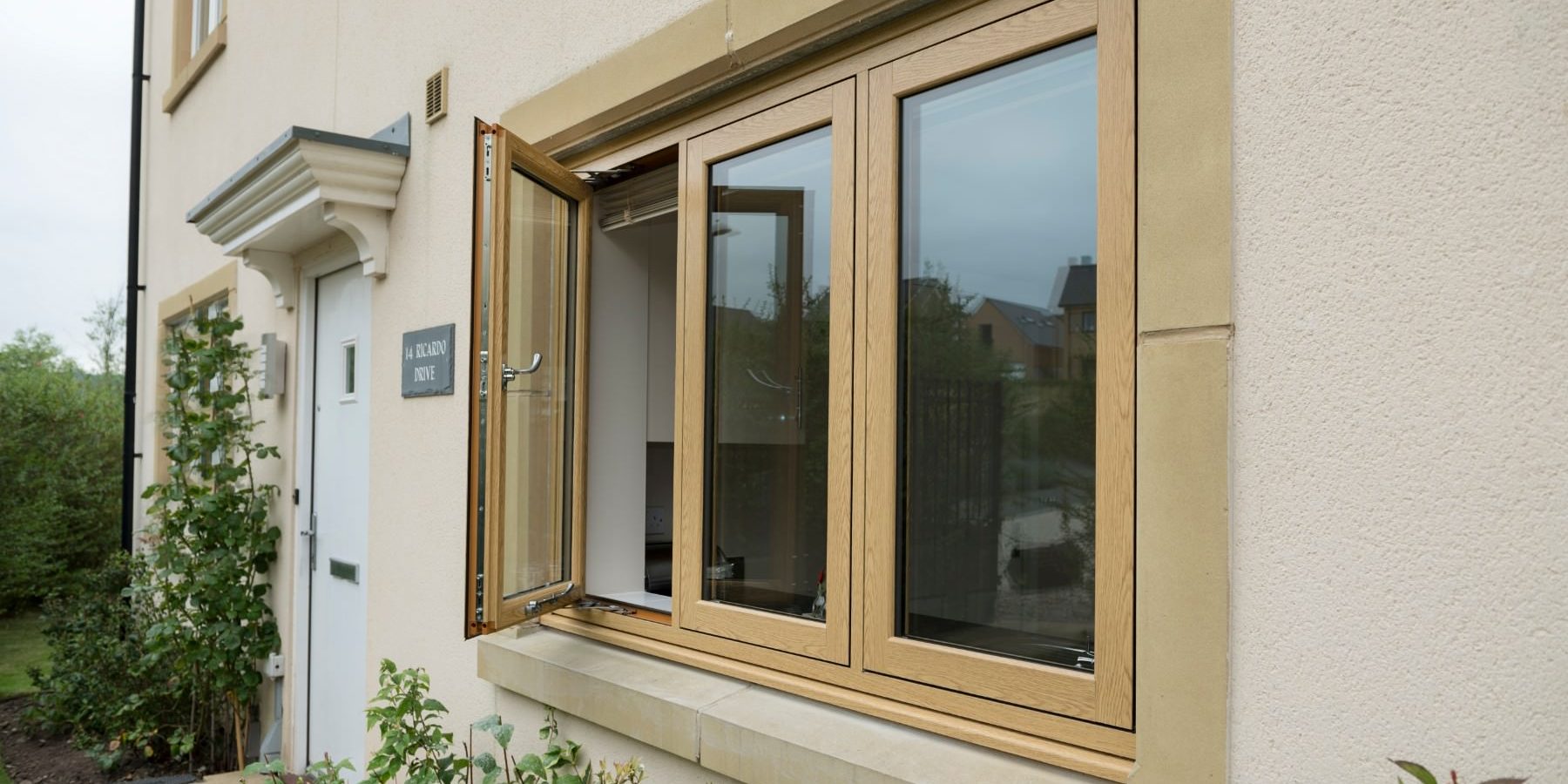 uPVC Flush Sash Windows Southampton | Flush Window Prices